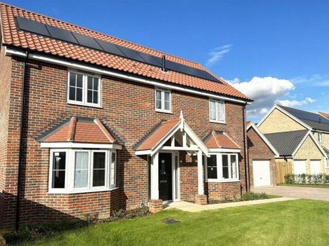 4 Bedroom Detached House For Sale In Norwich
