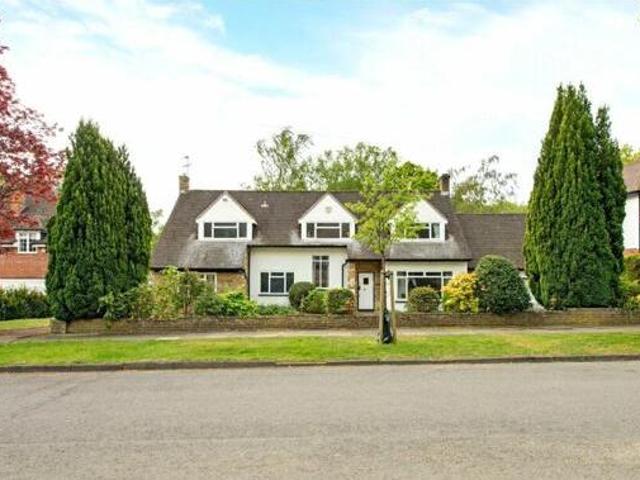 4 Bedroom Detached House For Sale In Northwood, Middlesex