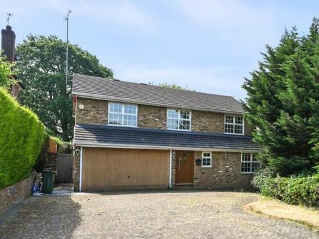 4 Bedroom Detached House For Sale In Northwood, Middlesex