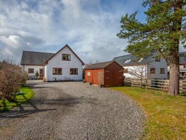 4 Bedroom Detached House For Sale In North Connel, Oban