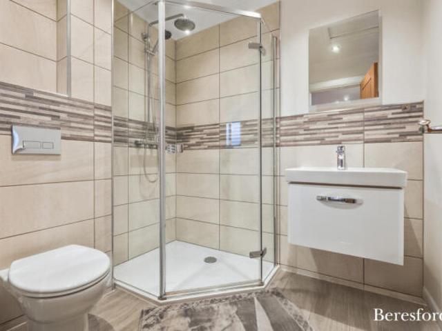 4 bedroom detached house for sale in North Drive, Hutton, CM13