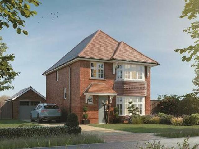 4 bedroom detached house for sale in North End Road Yapton BN18
