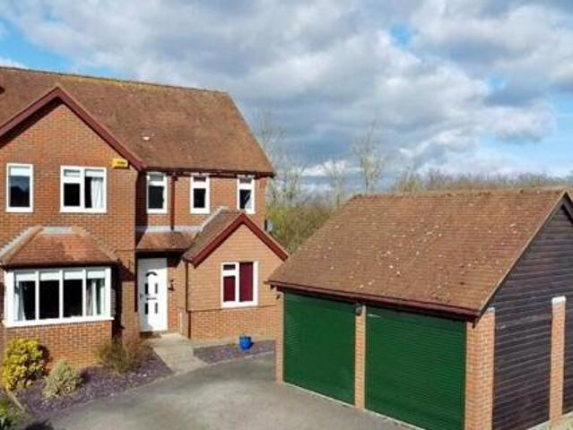 4 Bedroom Detached House For Sale In North Marston, Buckingham