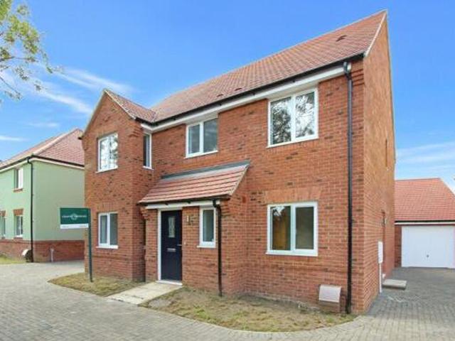 4 Bedroom Detached House For Sale In Northill, Bedfordshire