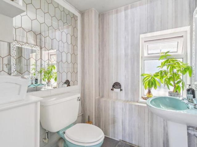 4 bedroom detached house for sale in Nancy Downs, Oxhey Hall, Watford, WD19