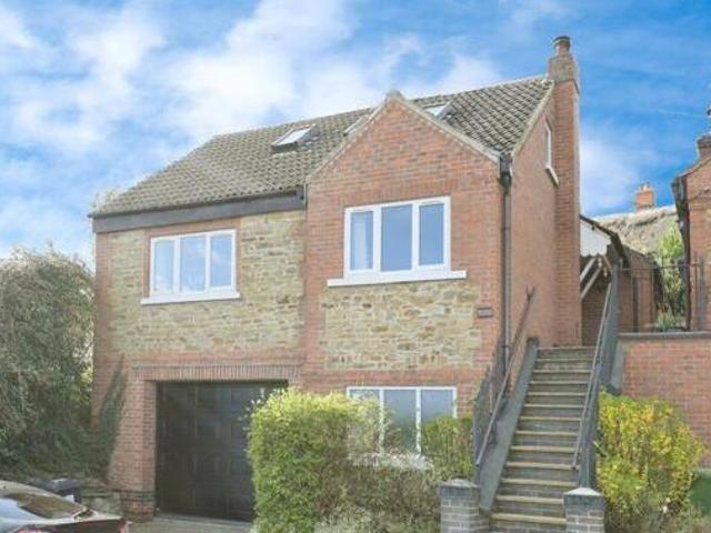 4 Bedroom Detached House For Sale In Napton