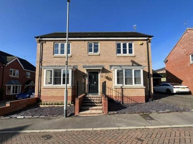4 Bedroom Detached House For Sale In Narborough