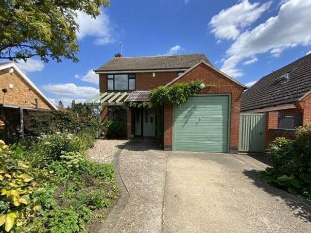 4 Bedroom Detached House For Sale In Narborough