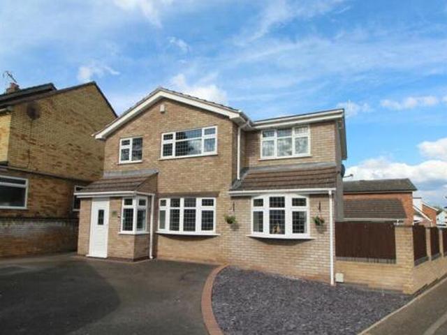 4 Bedroom Detached House For Sale In Narborough, Leicester