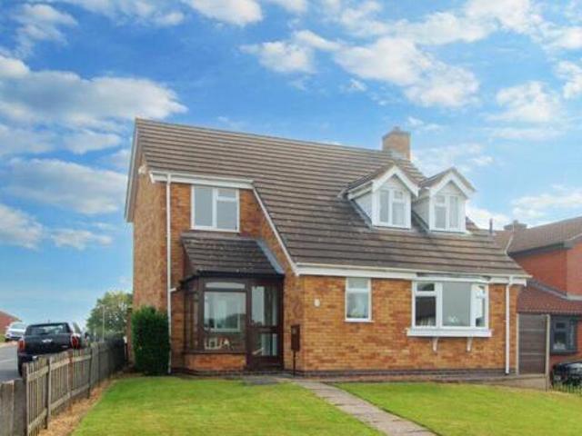4 Bedroom Detached House For Sale In Narborough, Leicester
