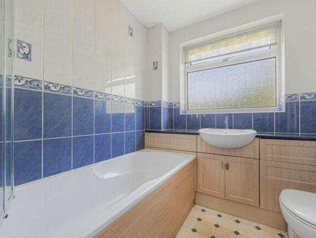 4 bedroom detached house for sale in Nash Close, Earley, RG6
