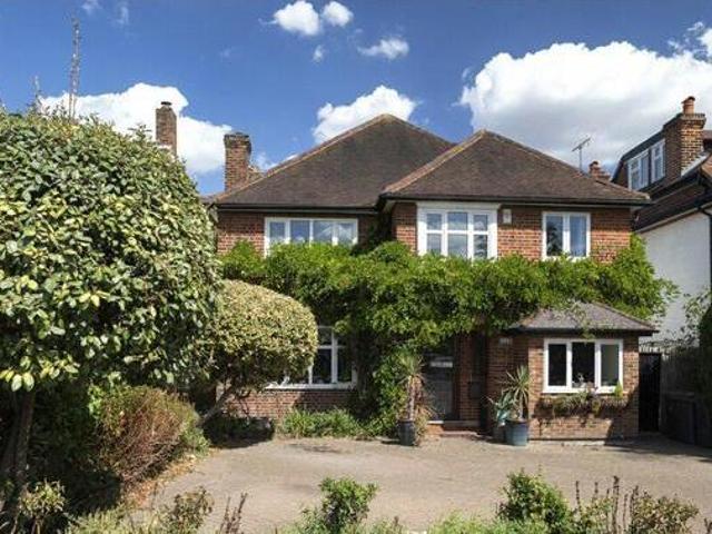 4 Bedroom Detached House For Sale In New Malden