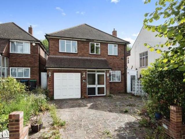 4 Bedroom Detached House For Sale In New Malden