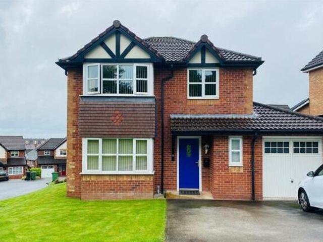 4 Bedroom Detached House For Sale In New Broughton