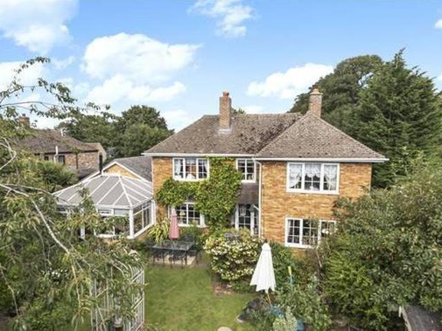 4 bedroom detached house for sale in New Road Haddenham Ely Cambridgeshire CB6 CB6