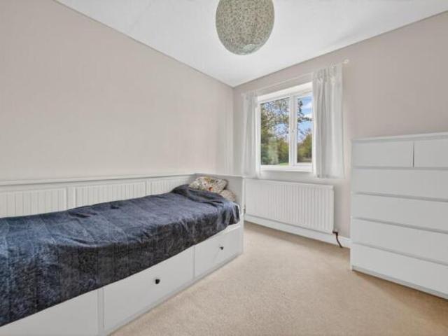 4 bedroom detached house for sale in New York Lane, Rawdon, Leeds, LS19