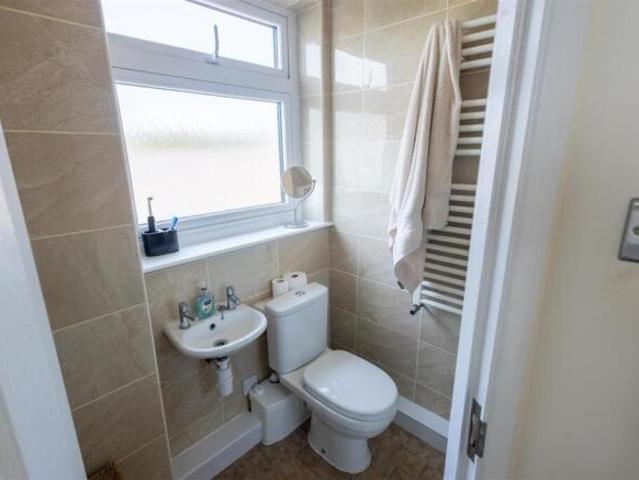 4 bedroom detached house for sale in New Zealand Lane, Queniborough, Leicester, LE7