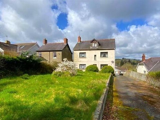 4 Bedroom Detached House For Sale In Newcastle Emlyn, Carmarthenshire