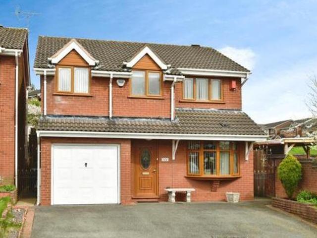 4 Bedroom Detached House For Sale In Newcastle, Staffordshire