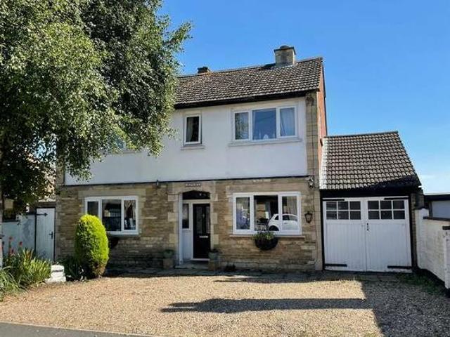 4 bedroom detached house for sale in Newcross Road Stamford PE9