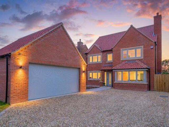 4 Bedroom Detached House For Sale In Newark, Nottinghamshire