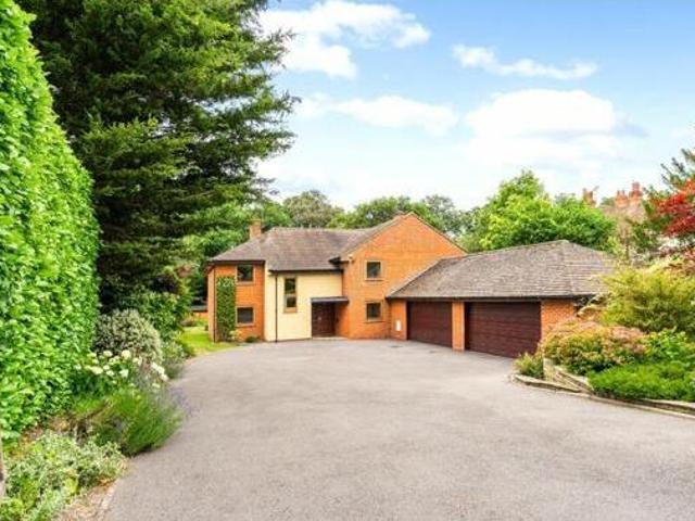4 Bedroom Detached House For Sale In Newbury, Berkshire