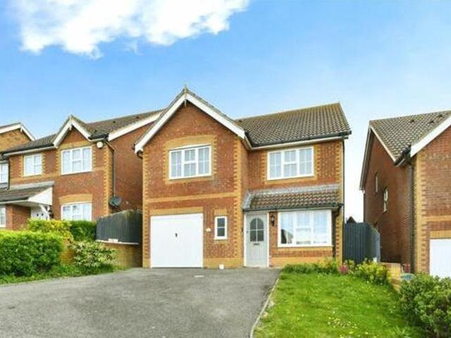 4 Bedroom Detached House For Sale In Newhaven, East Sussex