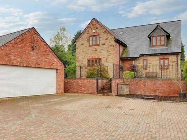 4 Bedroom Detached House For Sale In Newnham