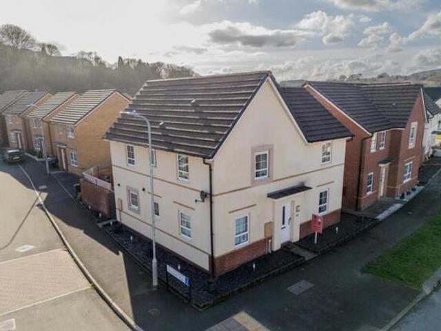 4 Bedroom Detached House For Sale In Newport