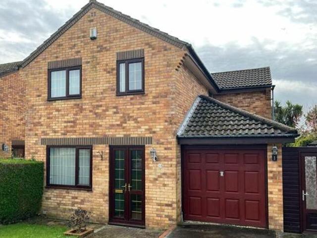 4 Bedroom Detached House For Sale In Newton, Porthcawl