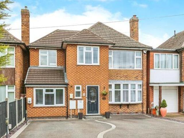 4 Bedroom Detached House For Sale In Newthorpe