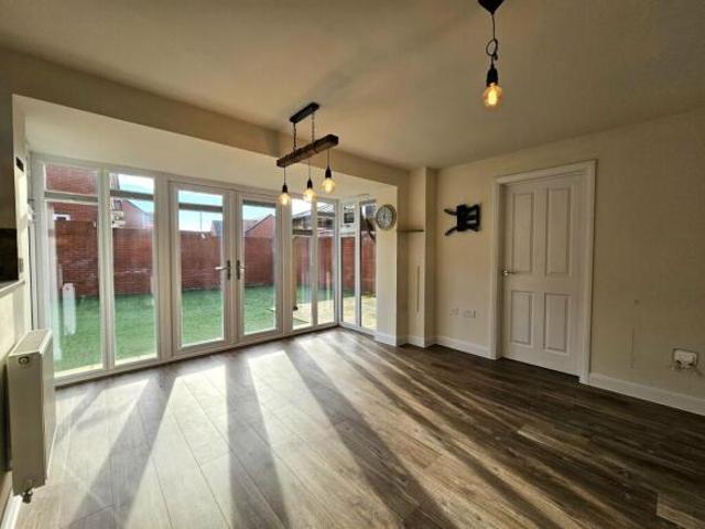 4 bedroom detached house for sale in Nightingale Close, Hardwicke, GL2