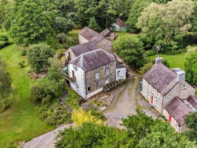 4 Bedroom Detached House For Sale In Nr Cardigan, Pembrokeshire