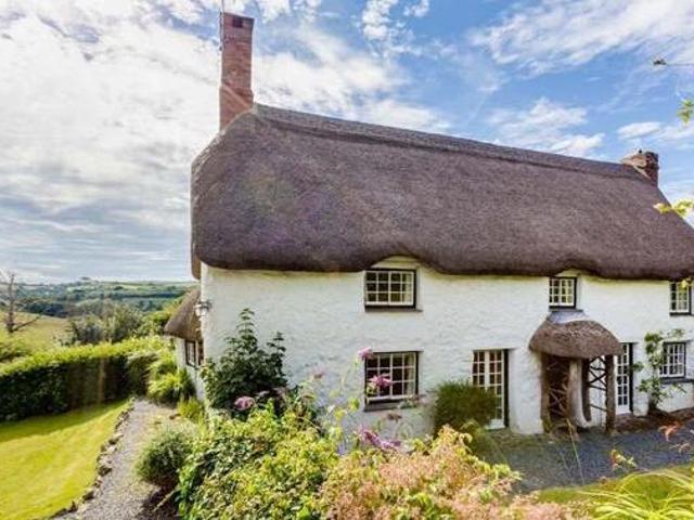 4 Bedroom Detached House For Sale In Nr. Helford River