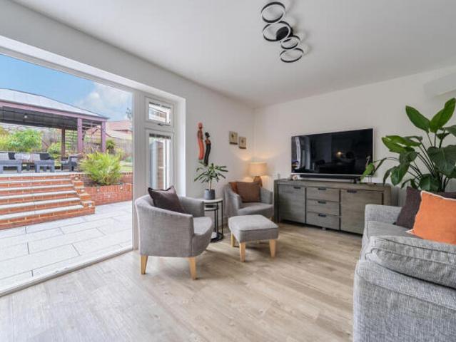 4 bedroom detached house for sale in Snowdrop Drive, Brockworth, Gloucester, Gloucestershire, GL3