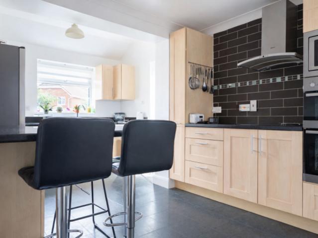 4 bedroom detached house for sale in Snowshill Close, Swindon, SN25