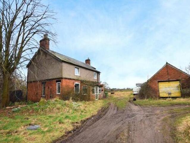 4 Bedroom Detached House For Sale In Southwell, Nottinghamshire
