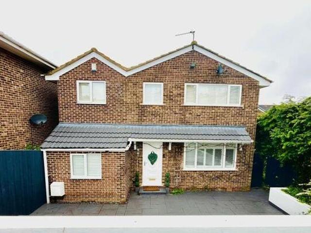 4 Bedroom Detached House For Sale In South Anston