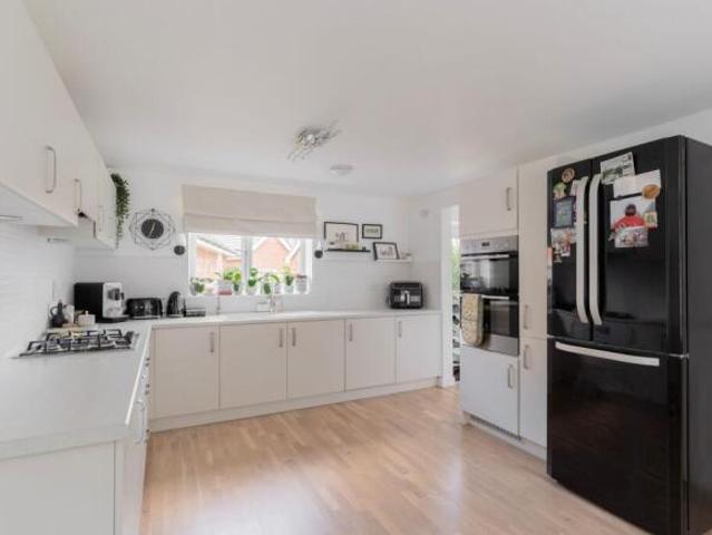 4 bedroom detached house for sale in Southall Way, Sprowston, NR7