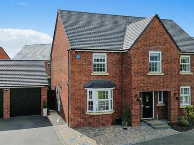 4 Bedroom Detached House For Sale In Southam