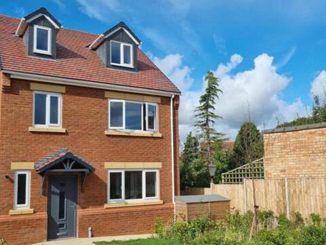 4 Bedroom Detached House For Sale In Southam