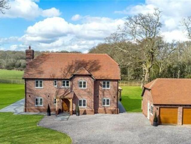 4 Bedroom Detached House For Sale In Southampton, Hampshire