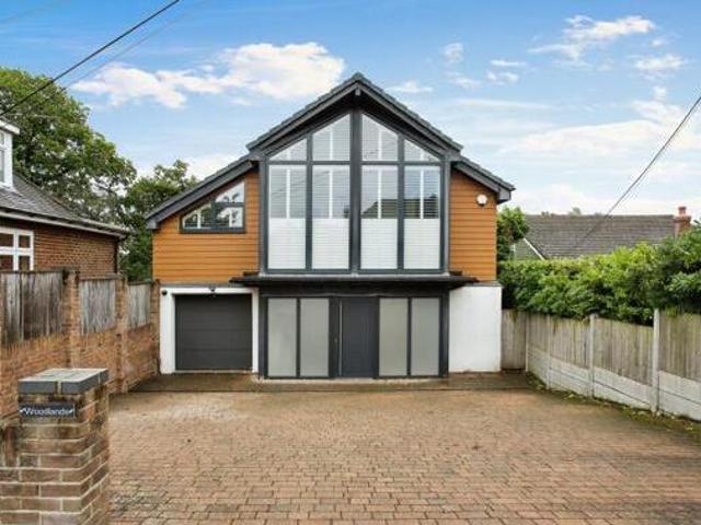 4 Bedroom Detached House For Sale In Southampton, Hampshire