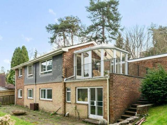 4 Bedroom Detached House For Sale In Southampton, Hampshire