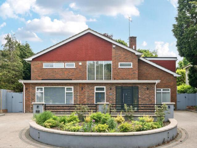 4 bedroom detached house for sale in Southborough Road, Bickley, Kent, BR1