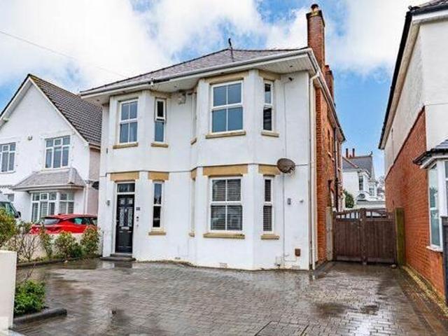 4 Bedroom Detached House For Sale In Southbourne
