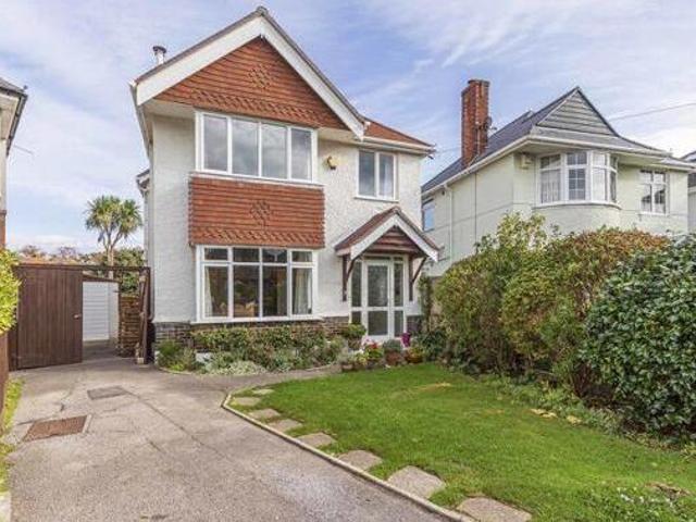 4 Bedroom Detached House For Sale In Southbourne
