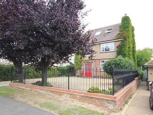 4 bedroom detached house for sale in Southfield Road Northampton Northamptonshire NN5 6HN NN5