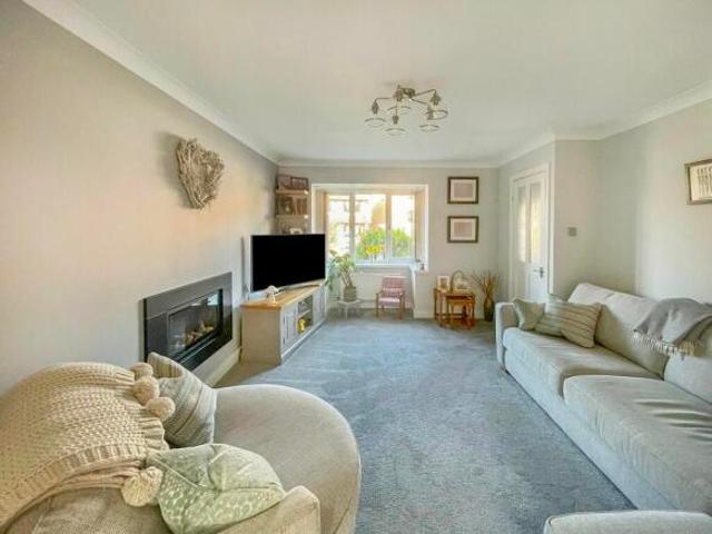 4 bedroom detached house for sale in Sorbus Way, Lepton, Huddersfield, West Yorkshire, HD8