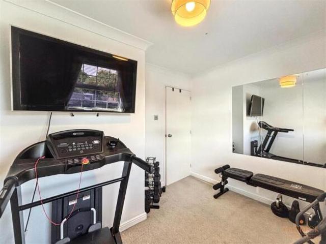 4 bedroom detached house for sale in Sorrel Drive, Hull, HU5